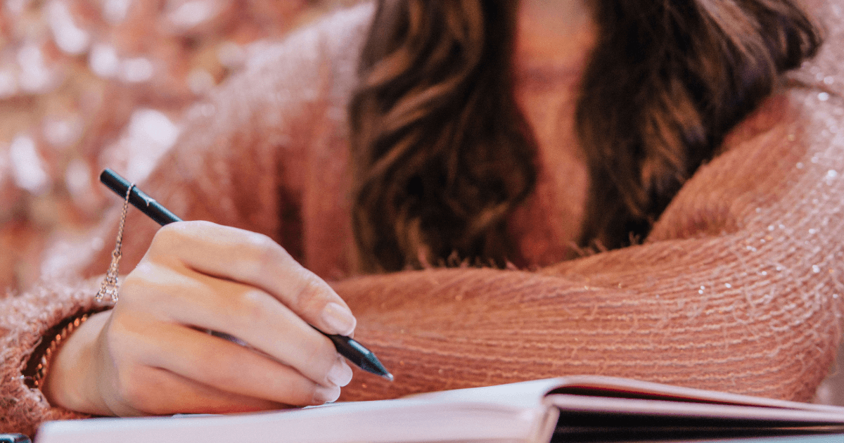 Scene Structure: Definition, Examples, and Writing Tips | Fictionary